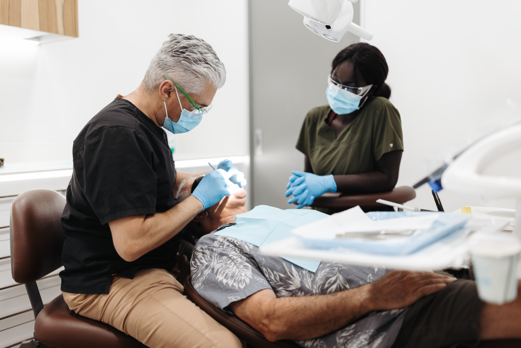 What Can an Oral Health Therapist Do for You and Your Family? - Smileologie
